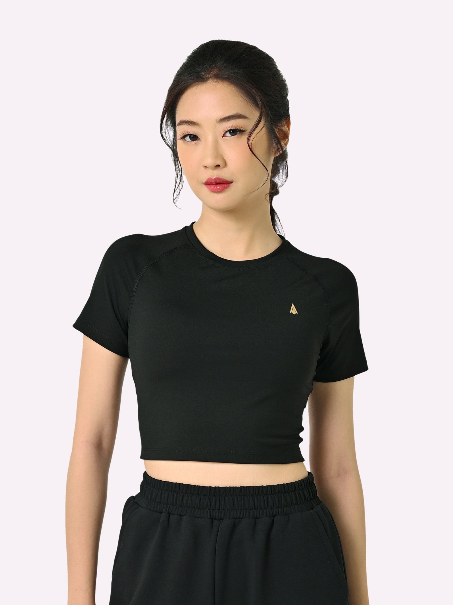 Athena Fightwear Women's Crop Tee with Built-In Shelf Bra (Black)